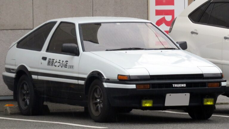 Sleek by Day, Illuminated by Night: Gorgeous Cars That Made Pop-Up ...