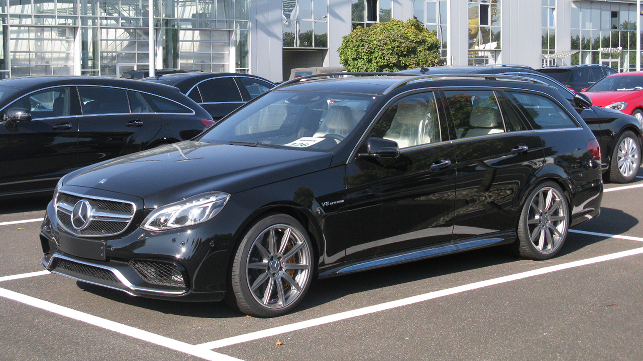 Haulin’ in Style: The Best-Looking Wagons on the Road