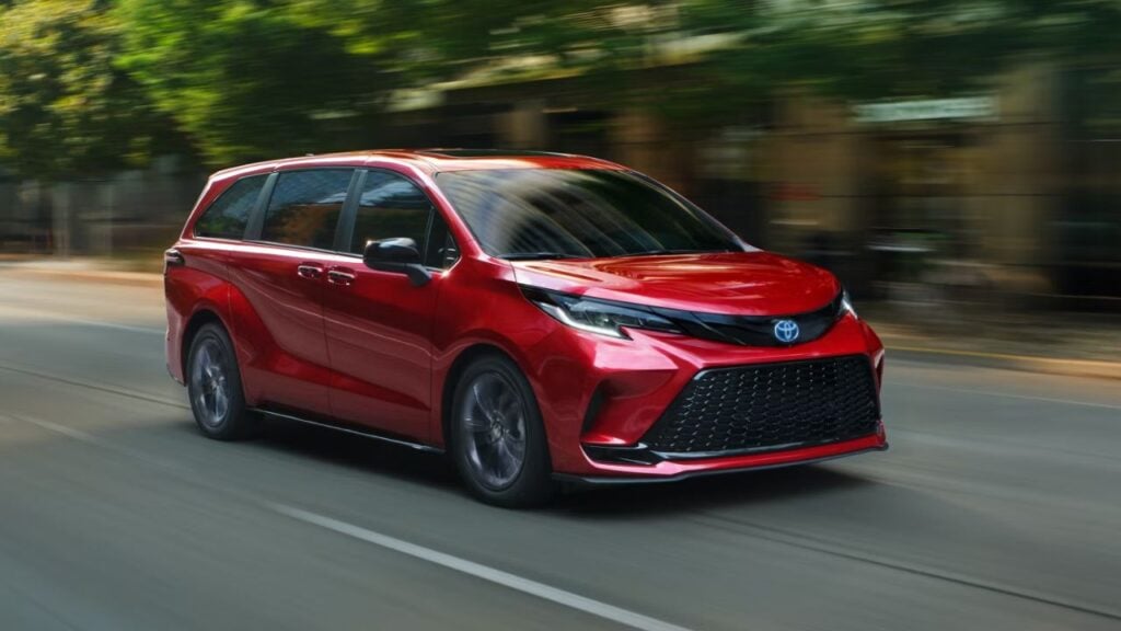 Toyota Sienna Owners File Lawsuit Over Recall Fix Delays
