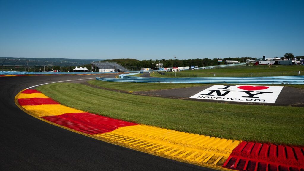Best Race Tracks in the US