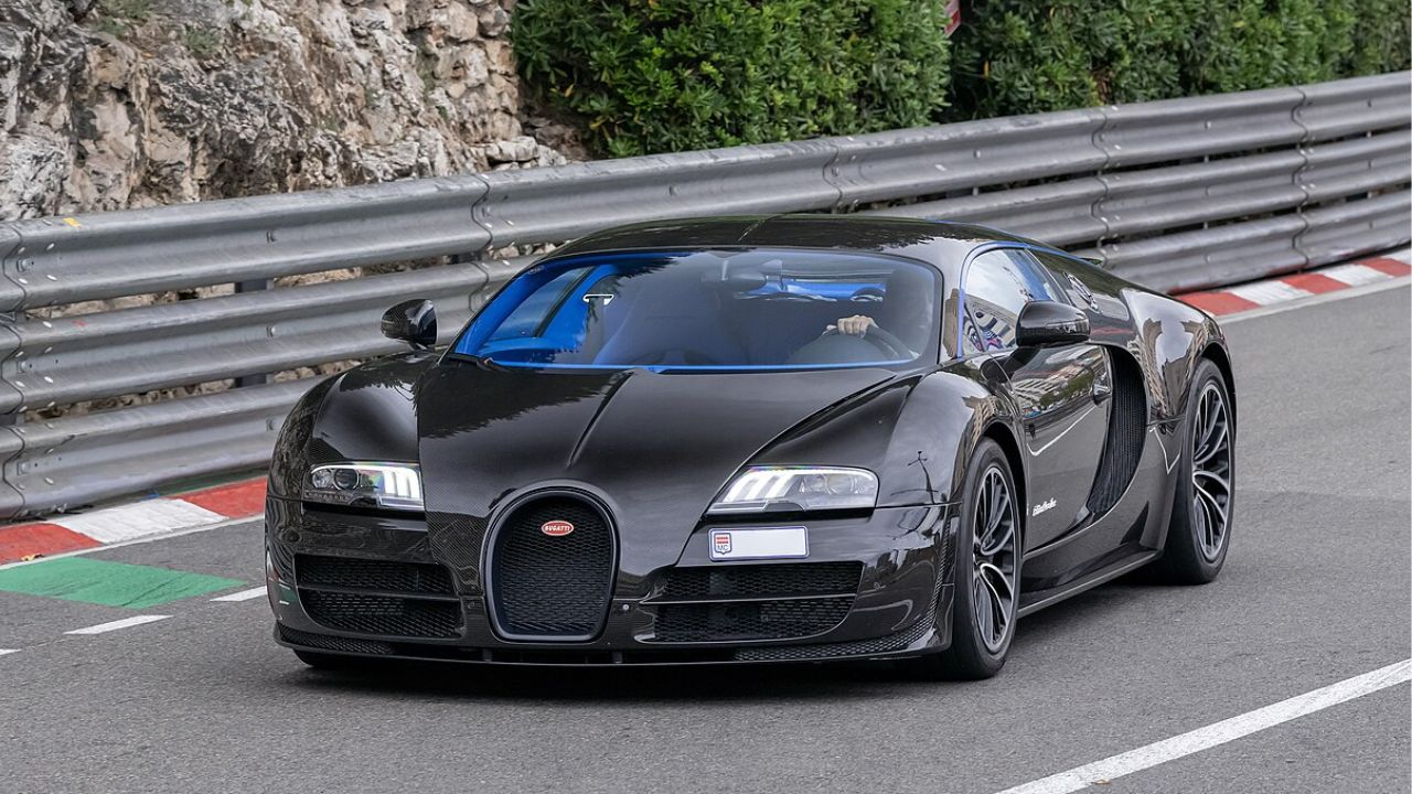 Bugatti’s New One-Off Looks Like the Veyron America Never Stopped ...