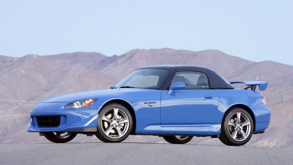 Cars With 50/50 Weight Distribution For Driving Fun