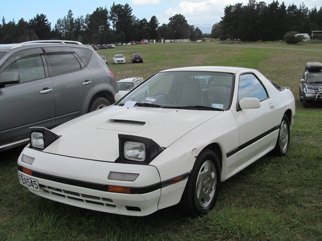 12 Sports Cars With Pop-Up Headlights That are a Steal