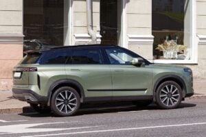 Meet the $40k “Temu Range Rover” That’s Taking Over Britain