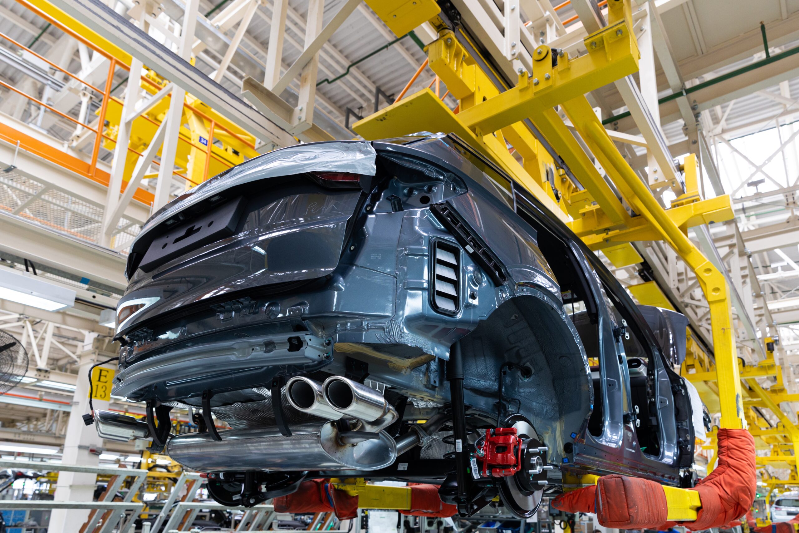 American Auto Groups Urge Trump to Keep Chinese Cars Out of the U.S.