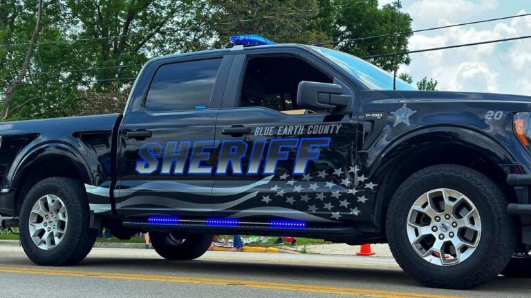 Man Tries Passing Off Cane as Rifle During Standoff After Stolen Car Chase
