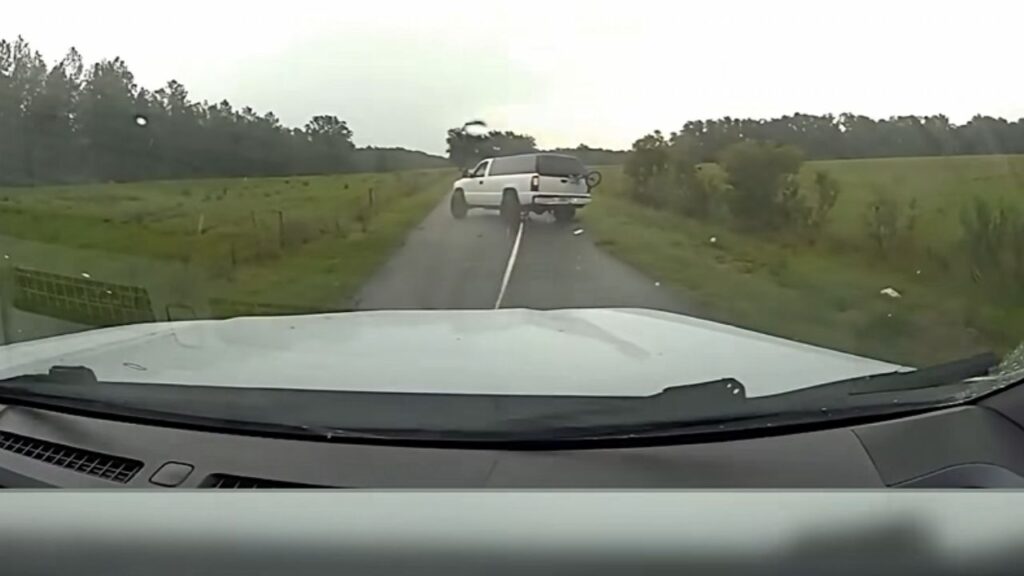 Couple Allegedly Flees Florida Traffic Stop, Tosses Gun and Narcotics ...