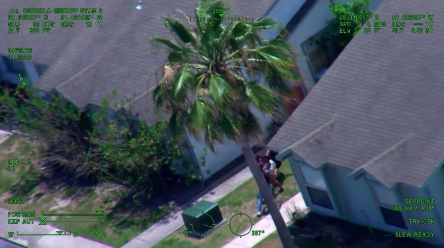 Florida Fugitive Grabs a Stranger and Uses Them as a Shield After ...