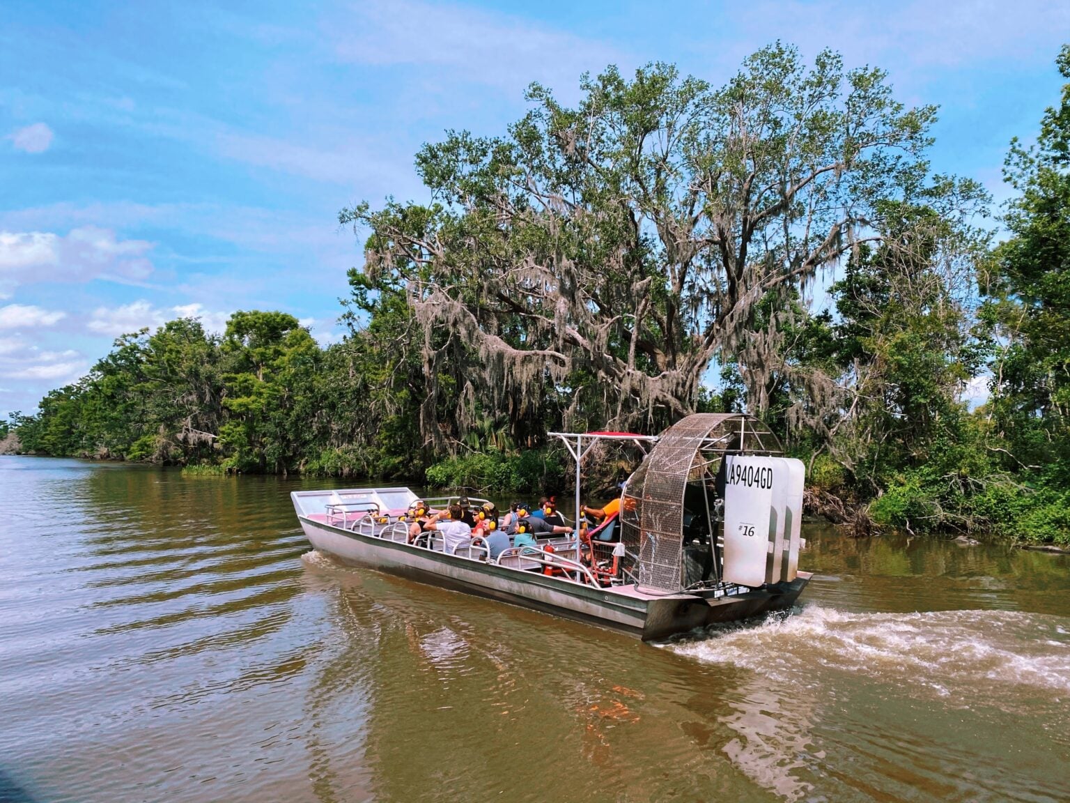 Florida Man Sues Airboat Tour Company After Alligator Bites Him in the ...
